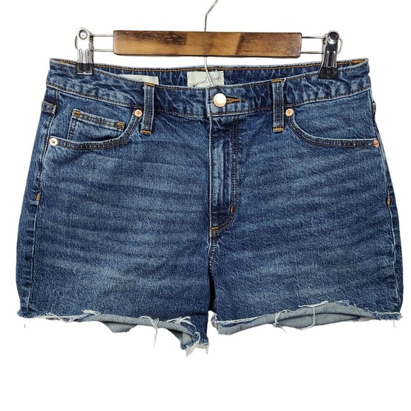 Universal Thread | Shorts | Universal Thread Vintage Midi Cutoff Denim ...